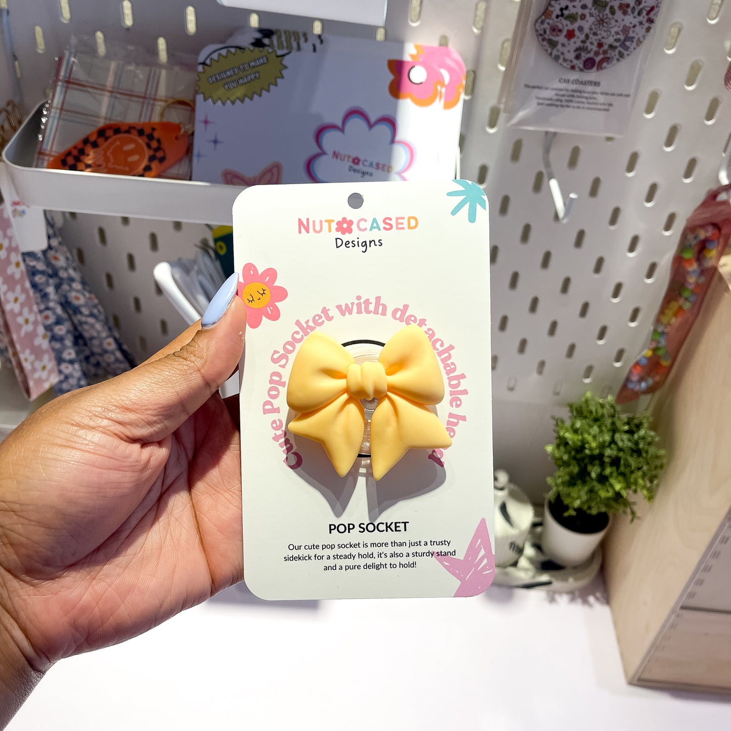 Pastel Yellow Bow Pop Socket – Nutcased